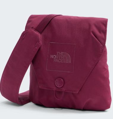 China New lightweight and portable crossbody bag with a sleek design for sale