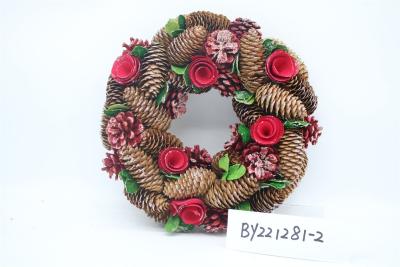 China Wholesale 60cm Artificial Christmas Wreath with Pine Cones and Garland Door Decoration for sale
