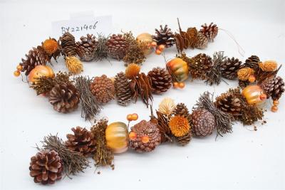 China Customized Christmas Acorn Pendant Festival Decoration 10cm Wood Ornament for sale