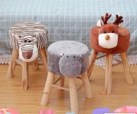 China Solid Wood Animal Shape Shoe Stool Modern Cute Small Chair 30cm Height for sale