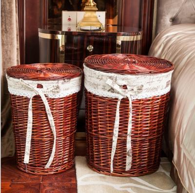 China Natural Rattan Wicker Laundry Basket with Lid 50L Eco Friendly Storage for sale
