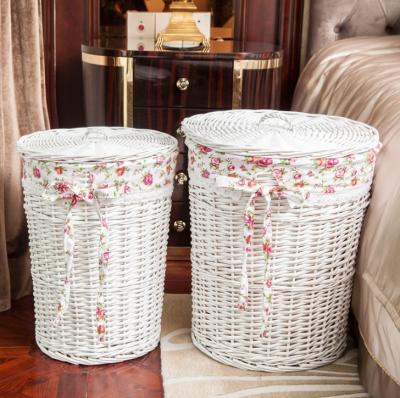 China Natural Rattan Wicker Laundry Basket with Lid 60L Eco Friendly Storage for sale