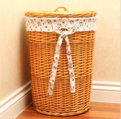 China Natural Rattan Wicker Laundry Basket with Lid 50L Eco Friendly Storage for sale