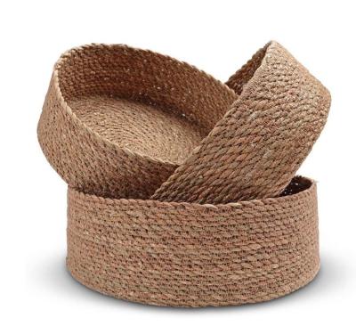 China Eco Friendly Seagrass Storage Basket 40x30cm Handwoven Water Hyacinth Organizer for sale