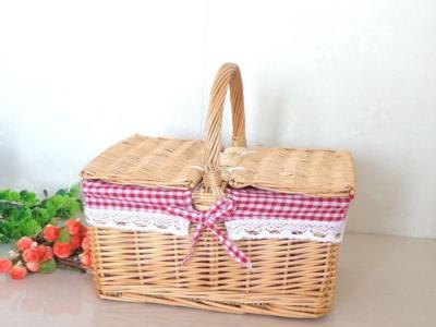 China Handmade Natural Willow Wicker Picnic Basket 40x30x20 cm Outdoor Lunch Bag for sale