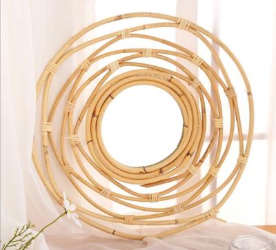 China Natural Handmade Decorative Wall Rattan Mirror Modern Luxury Home Willow Wicker Mirror 60cm for sale