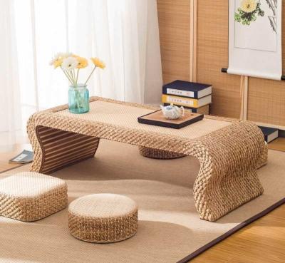 China Natural Straw Woven Tea Table 80x50cm Handcrafted Floor Table for Living Room for sale