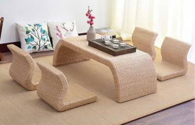 China Natural Straw Woven Tea Table 60x40cm Handcrafted Floor Table for Living Room for sale