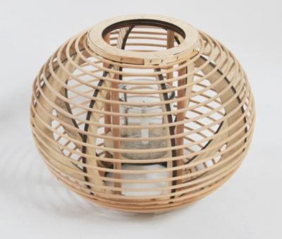 China Natural Handmade Rattan Weave LED Lantern Candle Holder Indoor Outdoor Decoration 12x12x20cm for sale