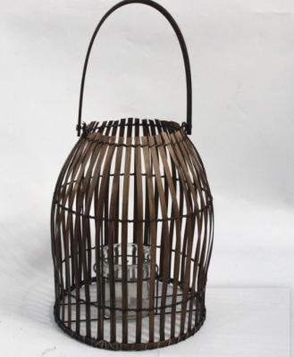 China Natural Handmade Rattan Weave LED Lantern Candle Holder Indoor Outdoor Decoration 12V for sale