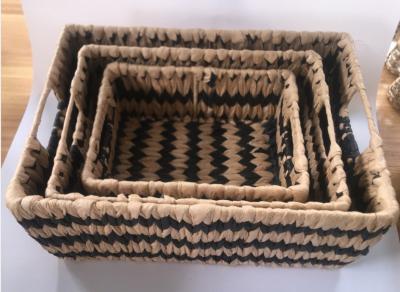 China Eco-Friendly Handwoven Water Hyacinth Storage Basket Hamper 60L Capacity for sale