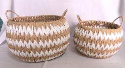 China Eco Friendly Seagrass Basket Storage Organizer 40L Handwoven Water Hyacinth Fruit Basket for sale