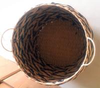 China Eco Friendly Seagrass Storage Basket 40x30cm Handwoven Water Hyacinth Organizer for sale