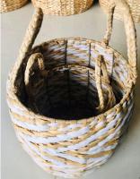 China Eco Friendly Seagrass Storage Basket 40x30cm Handwoven Water Hyacinth Organizer for sale