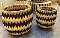 China Eco Friendly Seagrass Storage Basket 40x30cm Handwoven Water Hyacinth Organizer for sale