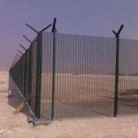 China Residential 358 Anti Climb Security Fence 2-2.5m Powder Coated Black for sale
