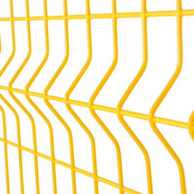 China 2.2m 2.4m Welded Steel Wire Mesh Fence Square Curved for sale