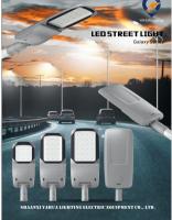 China 140LM/W IP66 Aluminum Alloy 50000hrs 100W LED Lighting Fixture For 6m Pole for sale