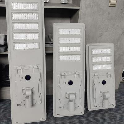 China LVD Certification All In One Solar Street Lighting With Ra>80 CRI for sale