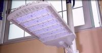 China 100w 150w 200w Outdoor 300 Watt Led Street Light Luminaires With 3 Years Battery for sale