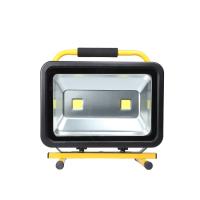 China Waterproof Outdoor Rechargeable 2000lm LED Work Soccer Field Flood Light for sale