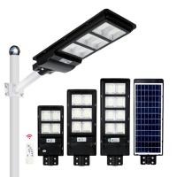 China Sustainable Lighting Solution Solar Powered LED Street Light With Long Lasting Battery for sale