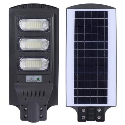 China Explosion Proof All In One Solar Lamp Luminous Flux 150 - 160LM/W And LED Light Source for sale
