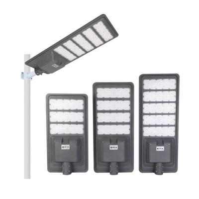 China Integrated All In One Solar Street Light with Lithium Iron Phosphate Battery 300-500W 5000K for sale