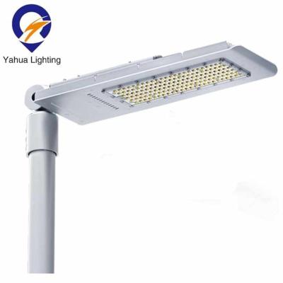 China AC LED Street Light IP66 Waterproof 150W 200W SMD3030 130LM/W for sale