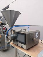 China 10 To 20BPM Tabletop Liquid Filling Machine With Hopper for sale