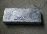 China MgCa25% Refine grain Magnesium calcium MgCa alloy master alloy Used in Orthopedic Implants , aircrafts , mg die castings for sale