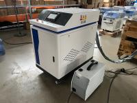 China Machinery Repair Shops 1kw 1.5kw 2kw Metal Letter Mould Welding Handheld Optical Fiber Laser Soldering Welder Machine with 1064nm Wavelength for sale