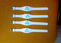 China OEM RFID Silicone Wristband EM4100 125kHz Adjustable 65mm 74mm 62mm for sale