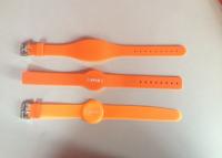 China OEM RFID Silicone Wristband EM4100 125kHz Adjustable 65mm 74mm 62mm for sale