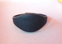 China 125kHz RFID Silicone Wristband TK4100 EM4305 T5577 Chip with QR Code Custom Logo 55mm for sale