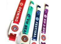 China Jacquard Woven RFID Wristband 860-960Mhz Long Range Detected Custom Logo Printed Cloth Bracelet for sale