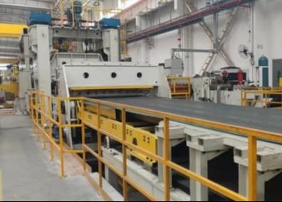 China Plate Uncoiling Leveling Shearing Line RFHJ2-30x2500 12-30mm Thickness 2500mm Width for sale