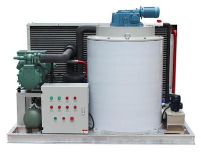 China 5 Ton Per Day High Efficiency Sea Water Flake Ice Machine For Seafood Fresh Keeping for sale