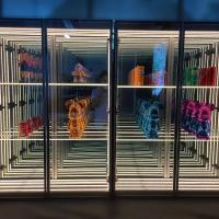 China 2024 High Brightness LED Light Glass Infinity Mirror Display Cabinet for Living Room for sale