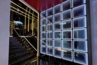 China Animated Video Player 3D Infinity Mirror Hologram Light Box with Hang Installation for sale