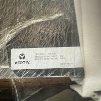 China 1U Rack Mount AC 1P Vertiv PDU F0126008 F0126009 The Top Pick for Data Center Cabinet for sale