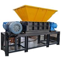 China Automatic Control Double Shaft Shredder 4KW 110-130kg/h for Rubber Tubes for sale