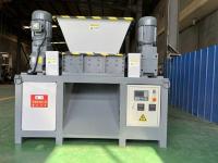 China Double Shaft Shredder 500-10000kg/h Rotating Blade Cutter for PE Shells and Barrels for sale