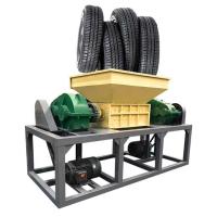 China Industrial Two Shaft Shredder 7.5KW 150-200kg Capacity Rubber Wood Plastic Crusher for sale
