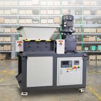 China Industrial Dual Shaft Shredder for Plastic Crates PET Bottles 4KW 110-130kg/h for sale
