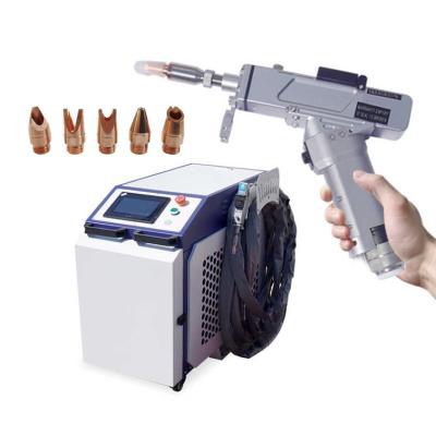 China Water Cooled Handheld Fiber Laser Welding Machine 1500W 1400mm Arm for sale