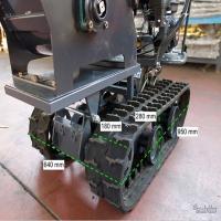 China 212cc Gas Powered Wood Chipper Shredder Electric Start Crawler 120mm for sale