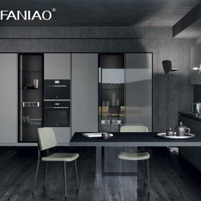 China Modern Melamine Kitchen Cabinet Set with Luxury Island 18mm Plywood Soft Close Hinges for sale