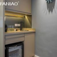 China Modern Small Kitchen Cabinets Complete Sets Custom Furniture Manufacturer 18mm Plywood for sale