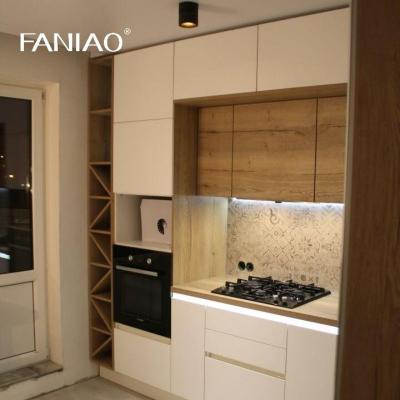 China Modular Wooden Cupboard Kitchenette for Apartments - 18mm Cabinet Materials with Custom Countertops for sale